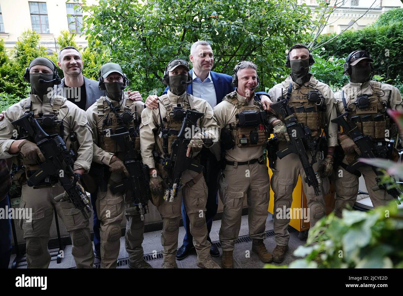 Italian special operations hi-res stock photography and images - Alamy