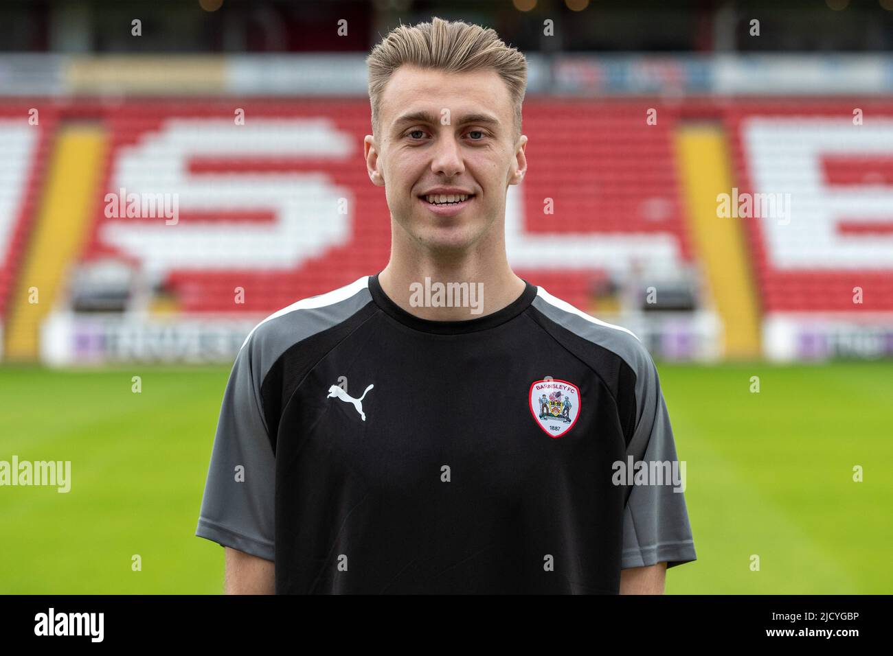 Jamie searle barnsley hi-res stock photography and images - Alamy