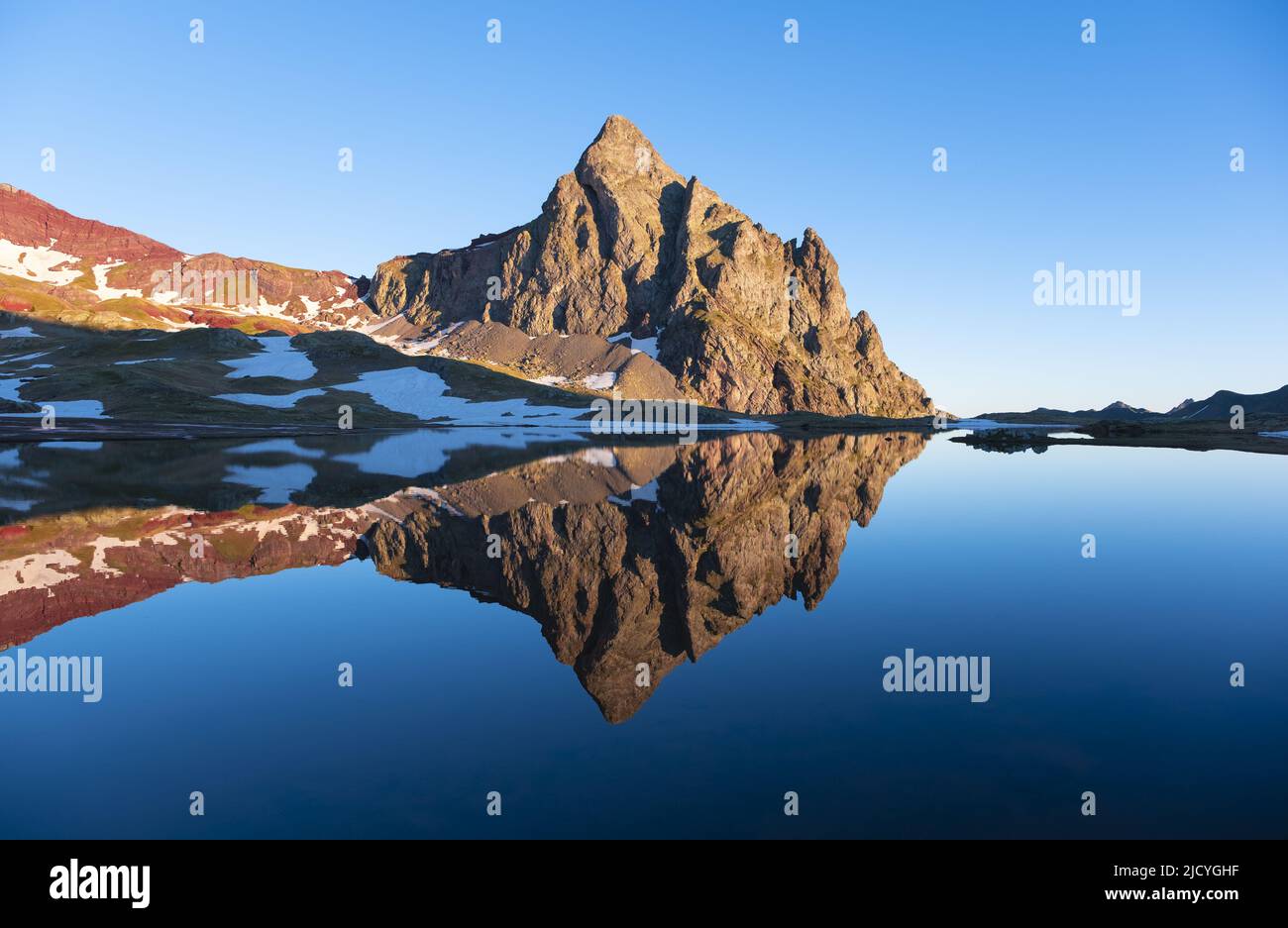 Sunrise on the Anayet Peak and lakes, Huesca Pyrenees Stock Photo - Alamy
