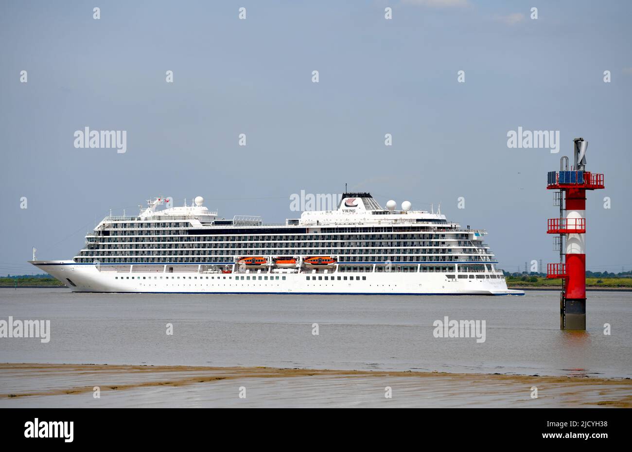 16/06/2022 Gravesend Reach UK Cruise ship Viking Venus in Gravesend ...