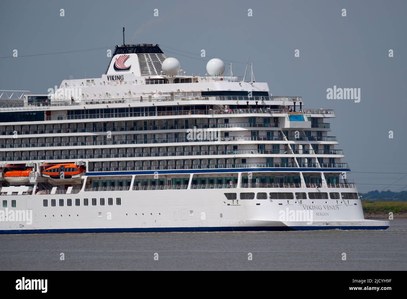 16/06/2022 Gravesend Reach UK Cruise ship Viking Venus in Gravesend ...