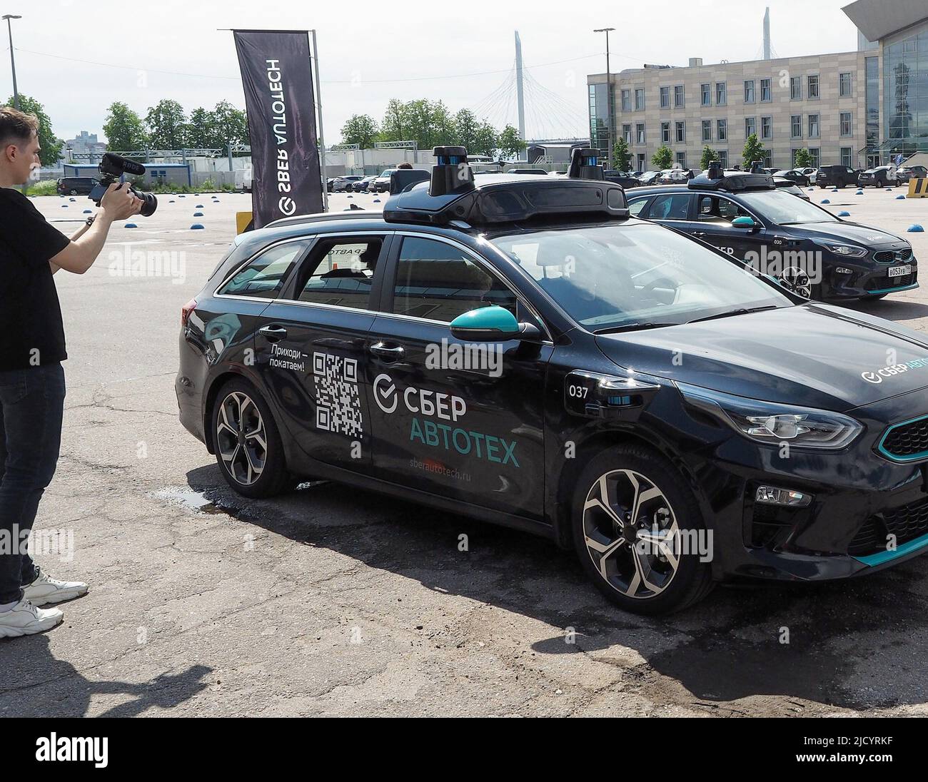 The first public testing of an unmanned vehicle in St. Petersburg ...