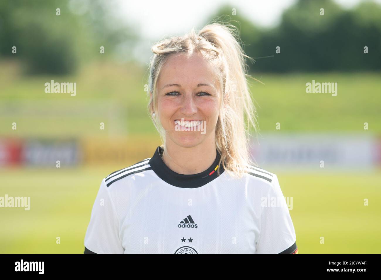 Herzogenaurach, Germany. 16th June, 2022. Soccer: national team, women ...