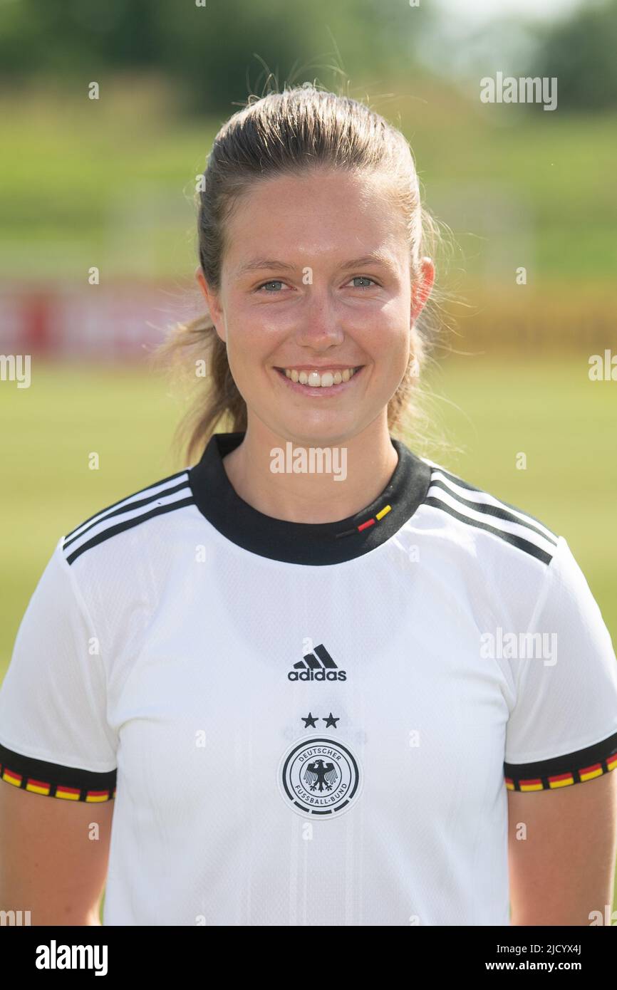 Herzogenaurach, Germany. 16th June, 2022. Soccer: national team, women ...