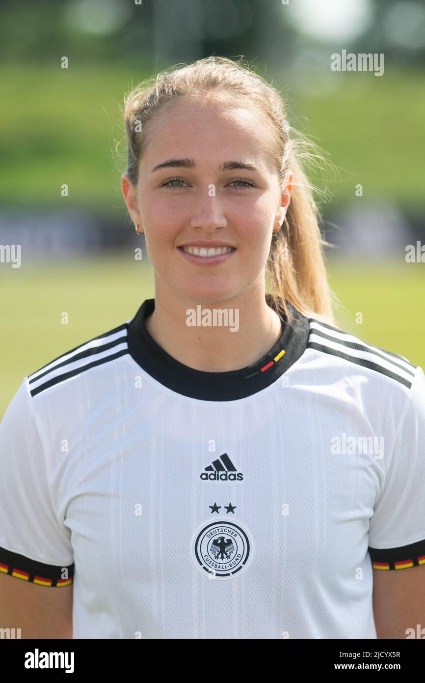 Herzogenaurach, Germany. 16th June, 2022. Soccer: national team, women, EM 2022, media day ...