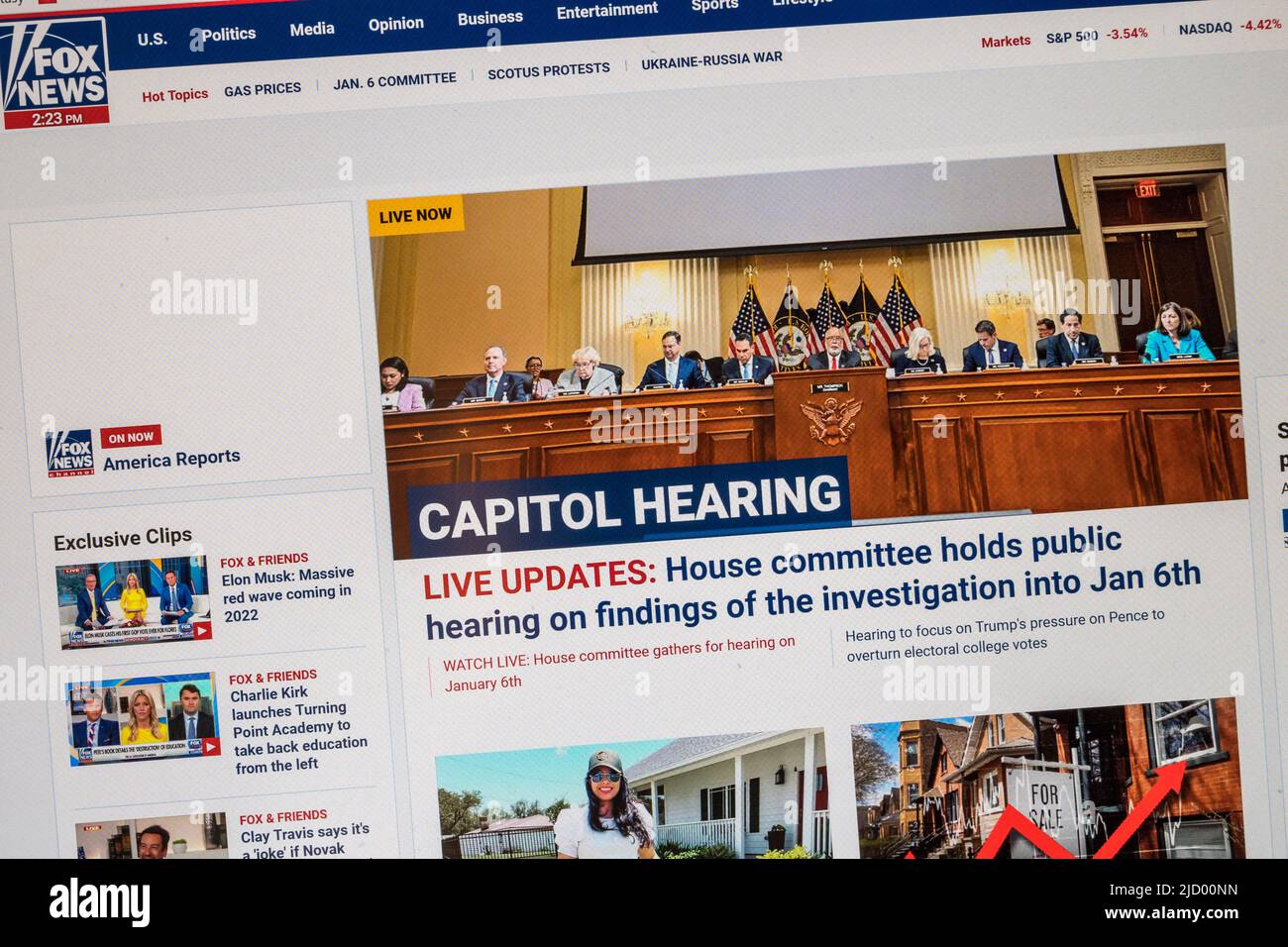 "Capitol hearing" being shown live on the Fox News website during day 3 ...