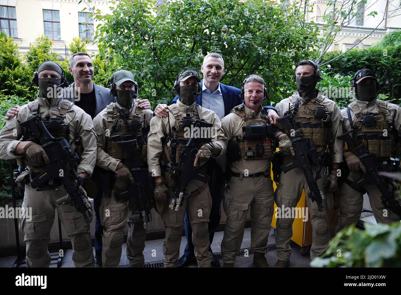 Ukrainian brothers vladimir vitali klitschko hi-res stock photography ...