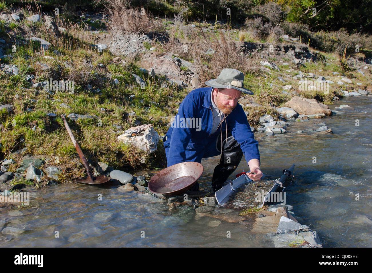 A look at life in New Zealand. Panning for Alluvial Gold, using the ...