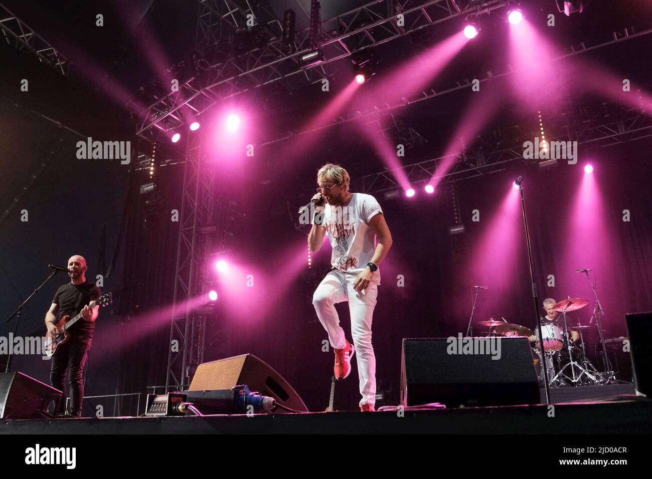 Newport, UK. 16th June, 2022. From l-r, guitarist Jo, Vocalist Rick ...