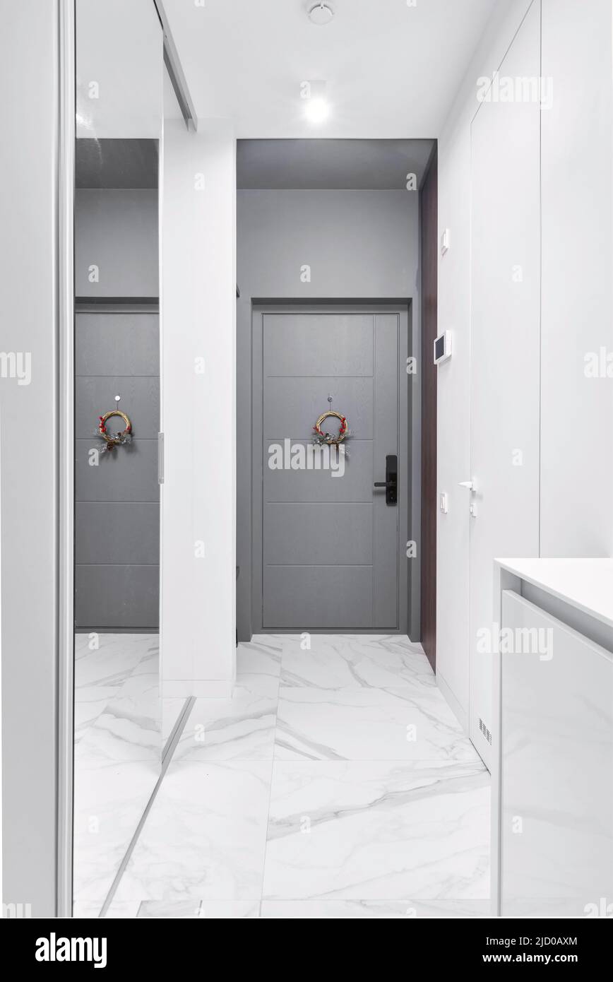 Hallway shot hi-res stock photography and images - Alamy