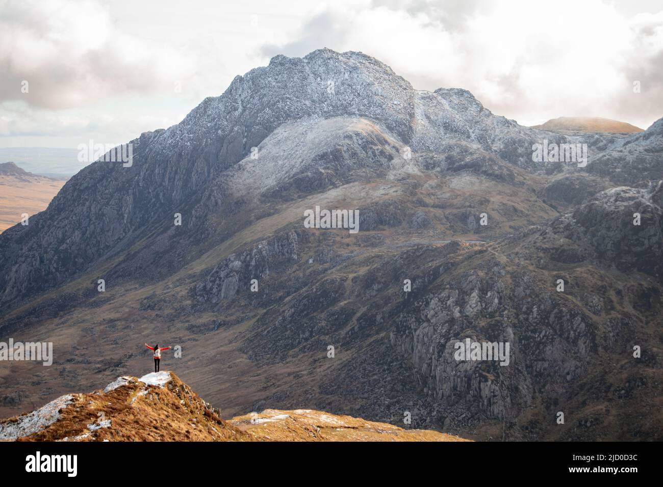Hiking snowdonia hi-res stock photography and images - Alamy