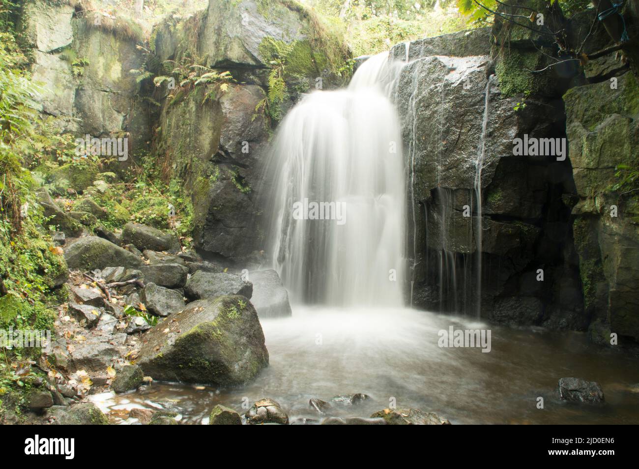 Lumsdale waterfall hi-res stock photography and images - Alamy
