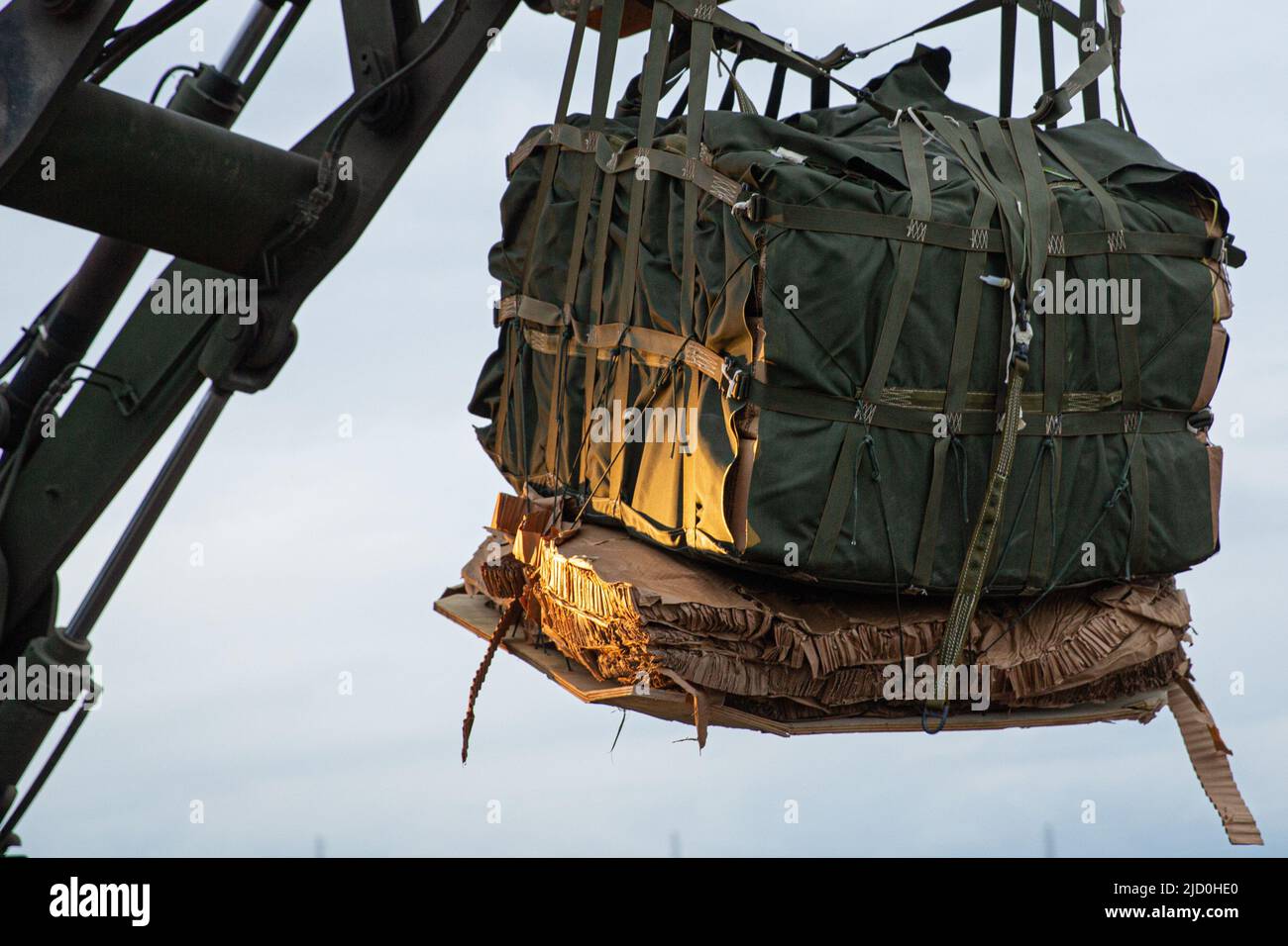 U.S Marines with Combat Logistics Battalion 4, Combat Logistics ...