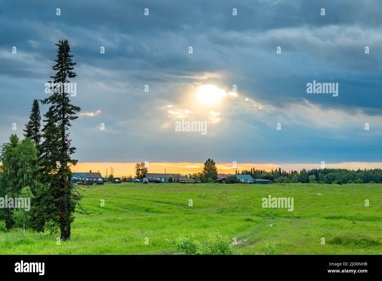 Shining tractor hi-res stock photography and images - Alamy