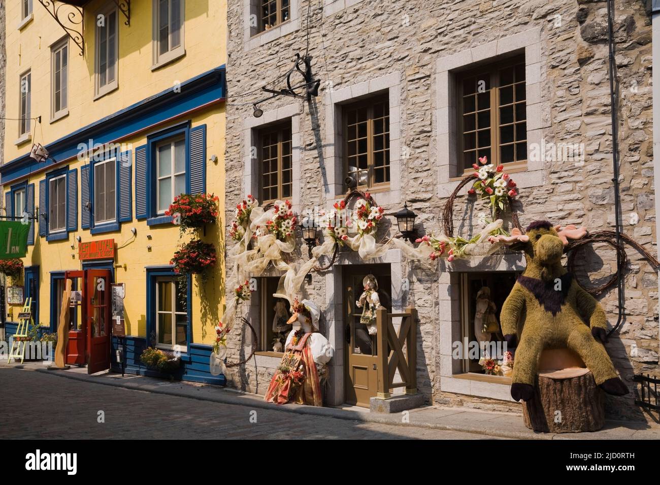 Arts and crafts shops hi-res stock photography and images - Alamy