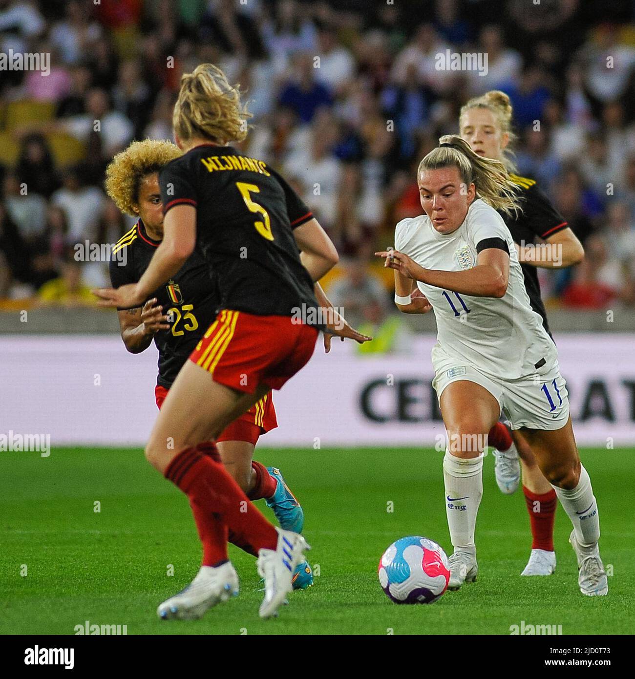 Lauren hemp england no 11 hi-res stock photography and images - Alamy