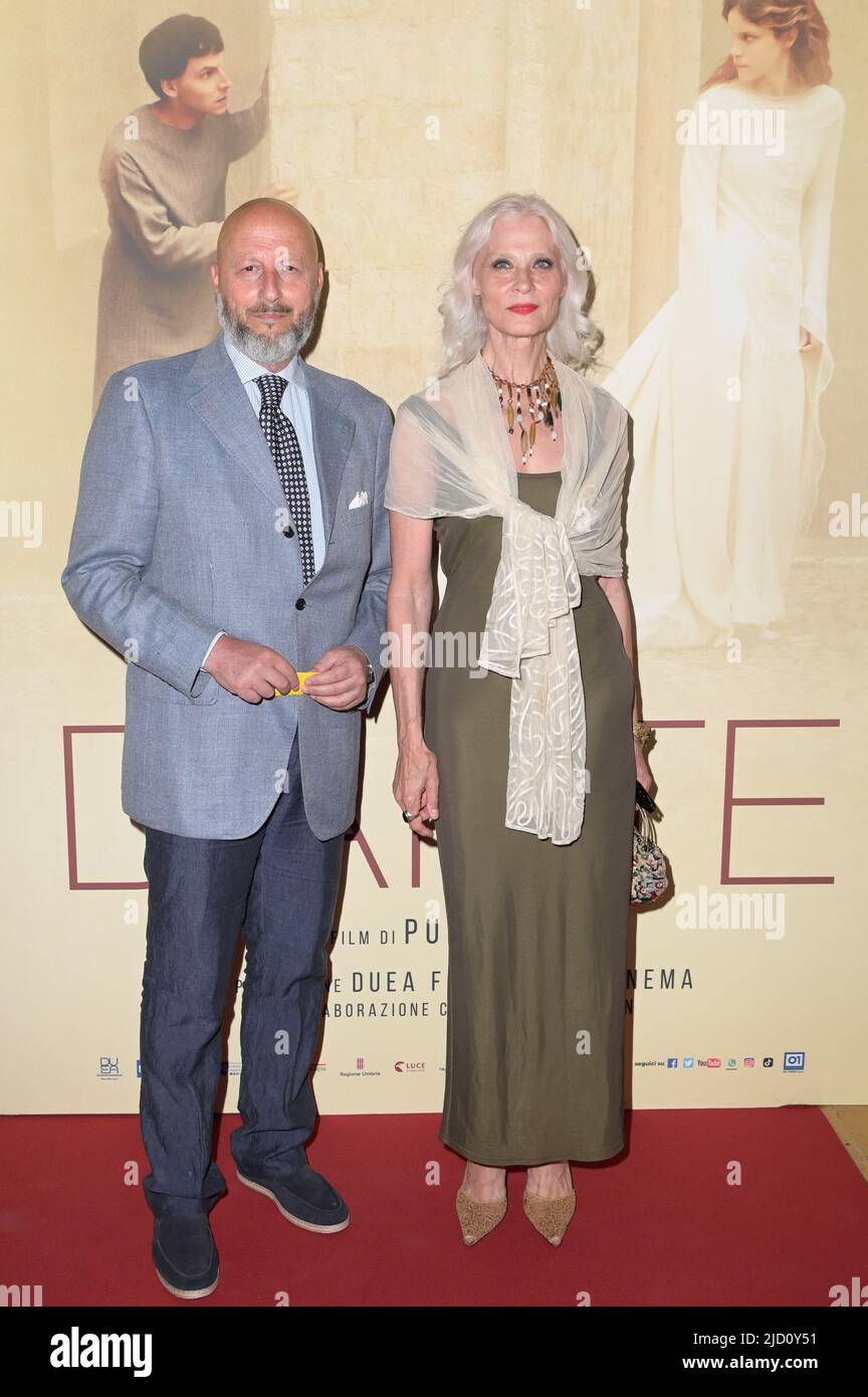 Isabelle Russinova (R) attends the red carpet of the premiere of the ...