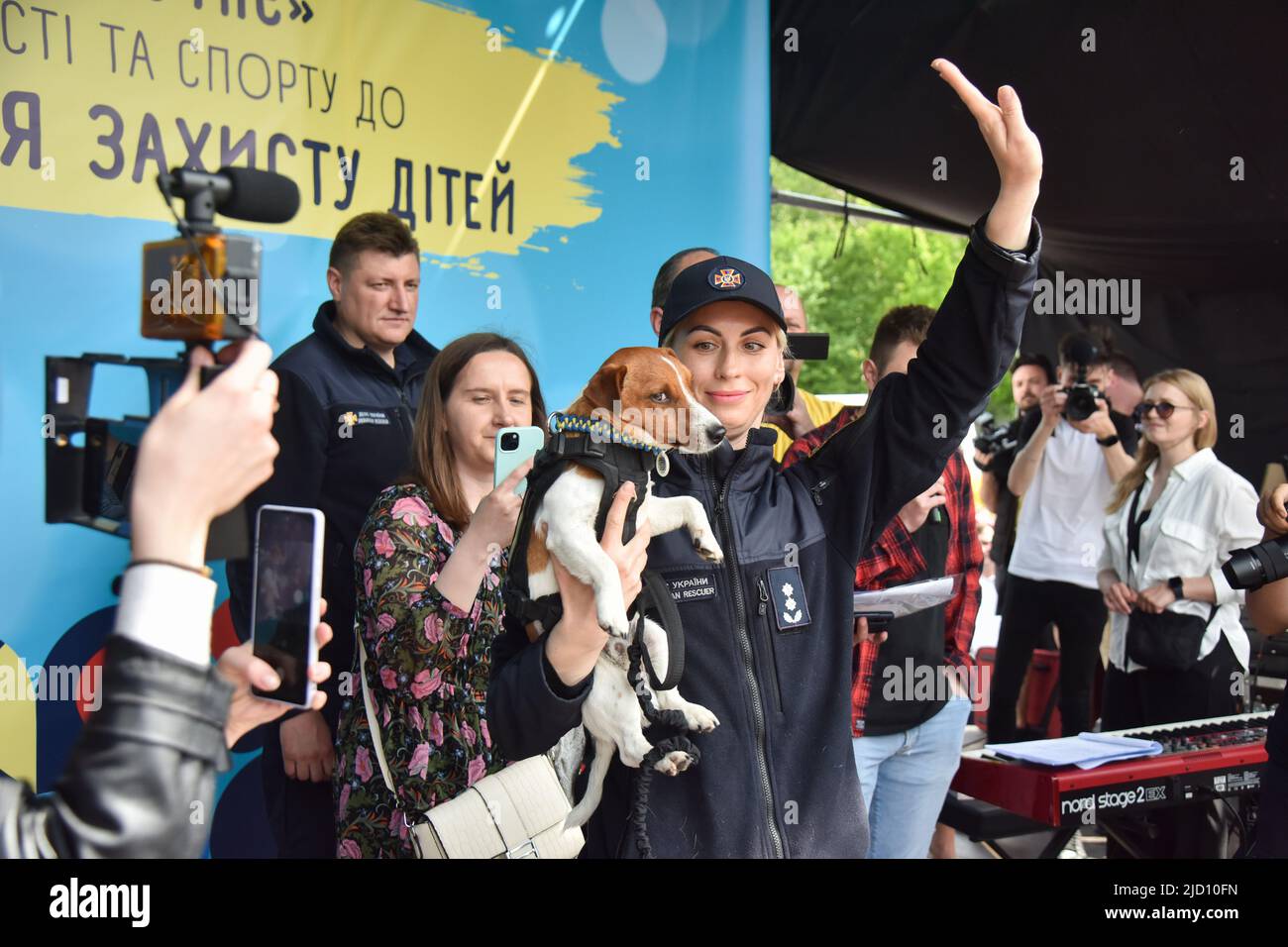 Lviv, Ukraine. 01st June, 2022. An employee of the State Emergency ...