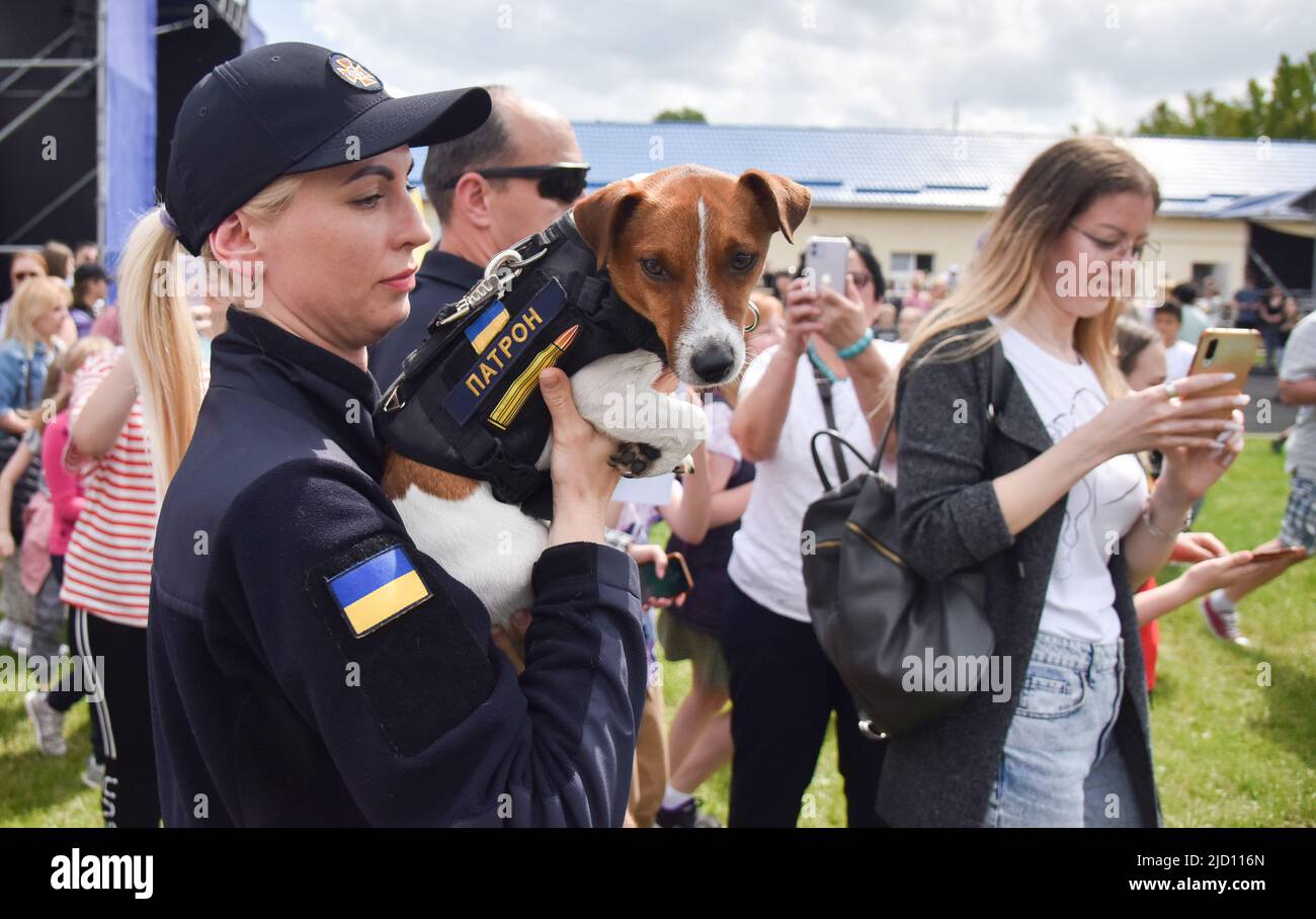 Lviv, Ukraine. 1st June, 2022. An employee of the State Emergency ...