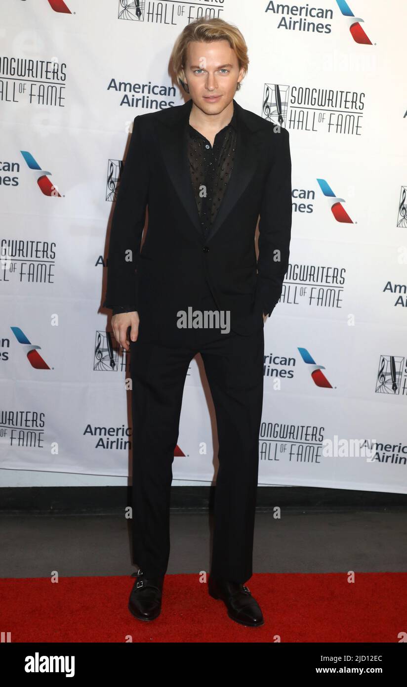 June 16, 2022, New York, New York, USA: Writer RONAN FARROW attends the ...