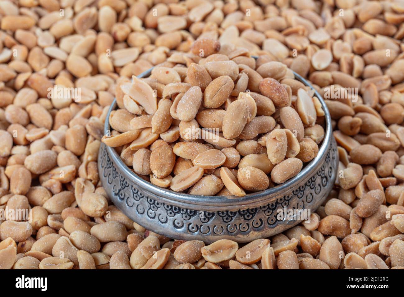 Roasted peanuts background. Seamless pattern of roasted peanuts. Close ...