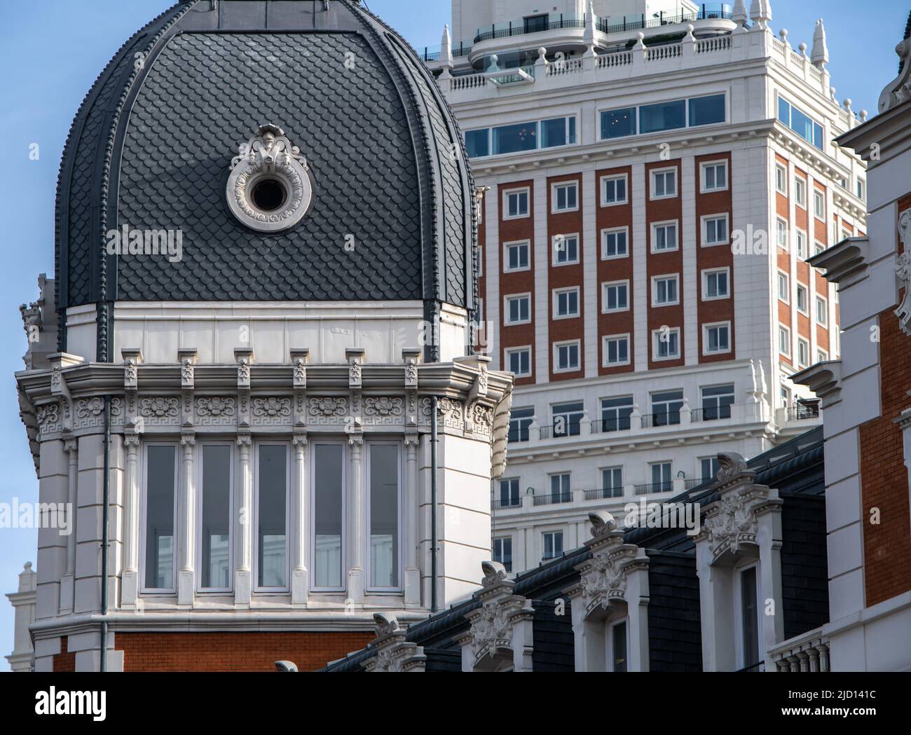 Detailed architecture hi-res stock photography and images - Alamy