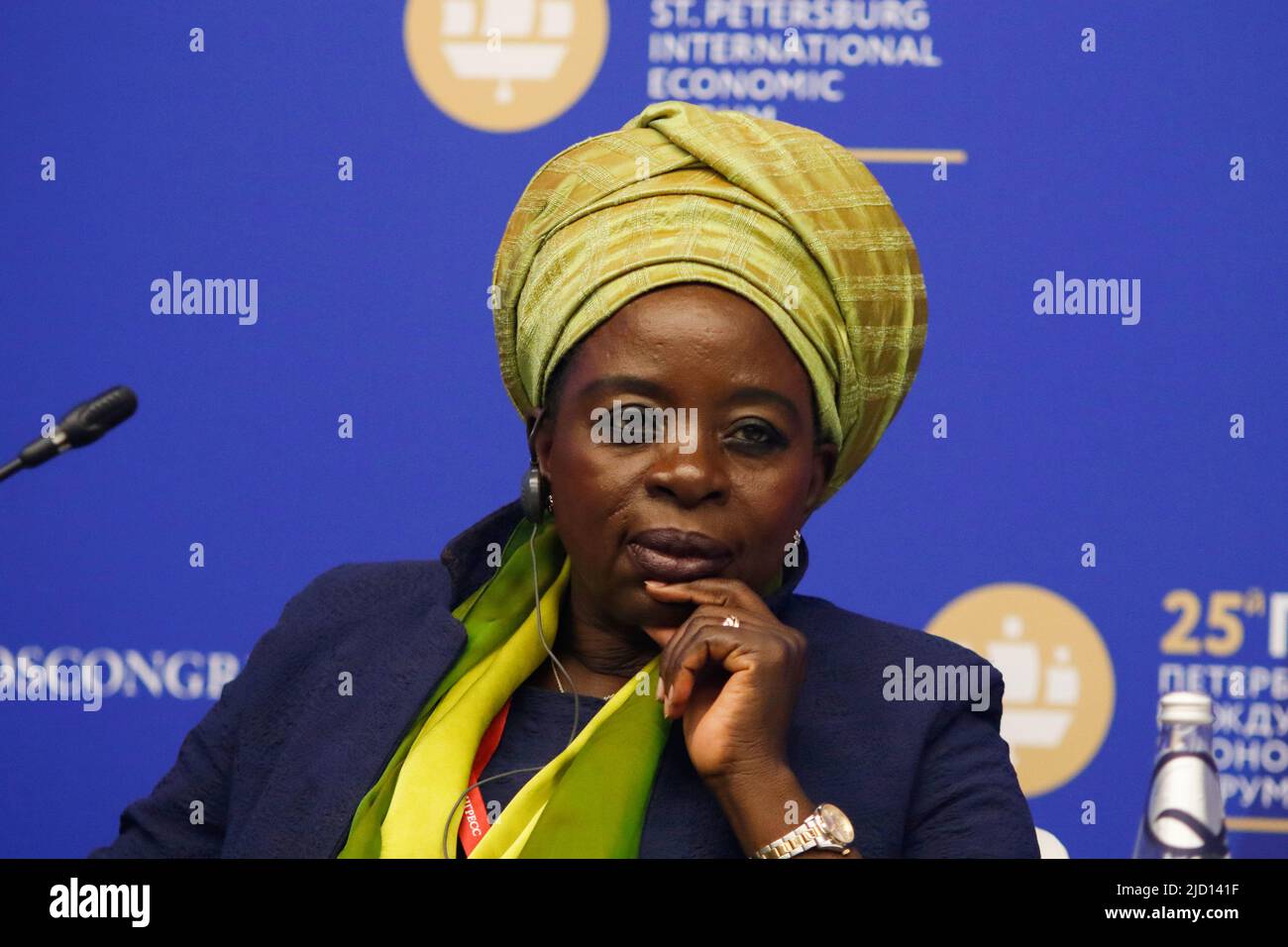 Sekai irene nzenza hi-res stock photography and images - Alamy