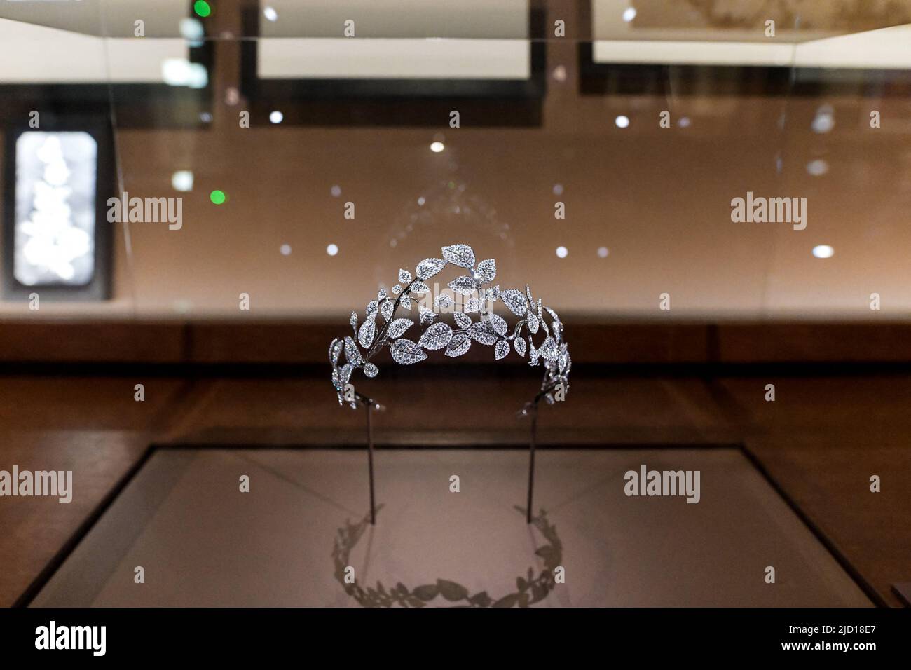 From 16 June to 4 September 2022, Chaumet invite to discover Botanical ...