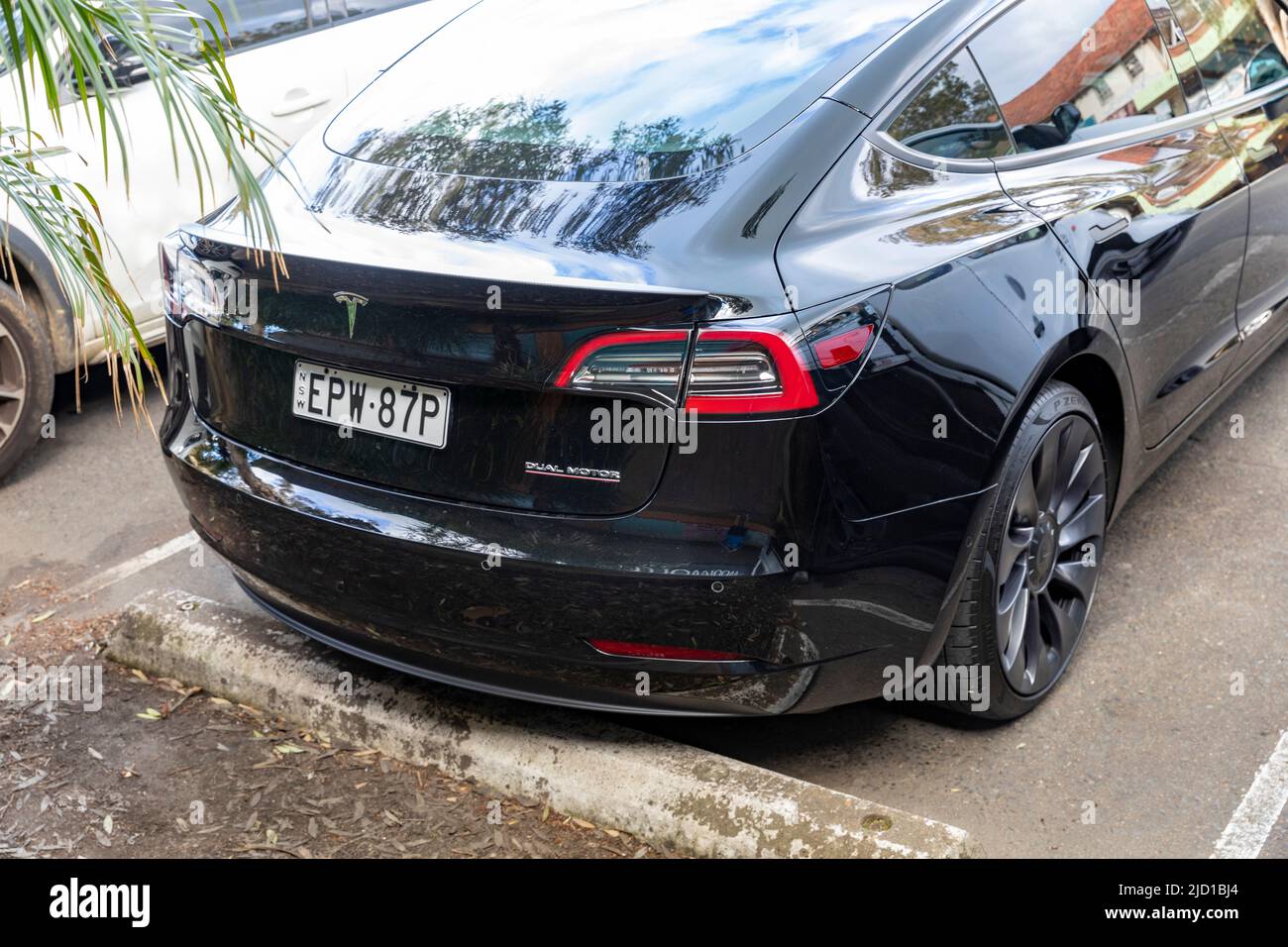 Black tesla model electric car hi-res stock photography and images - Alamy