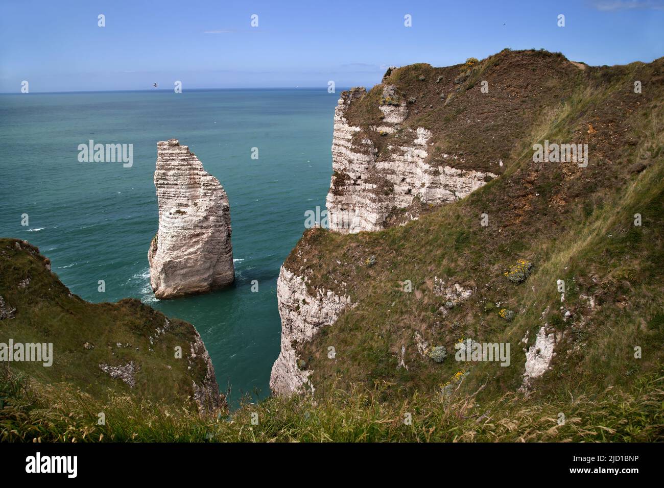 White cliffs on normandy coast hi-res stock photography and images - Alamy