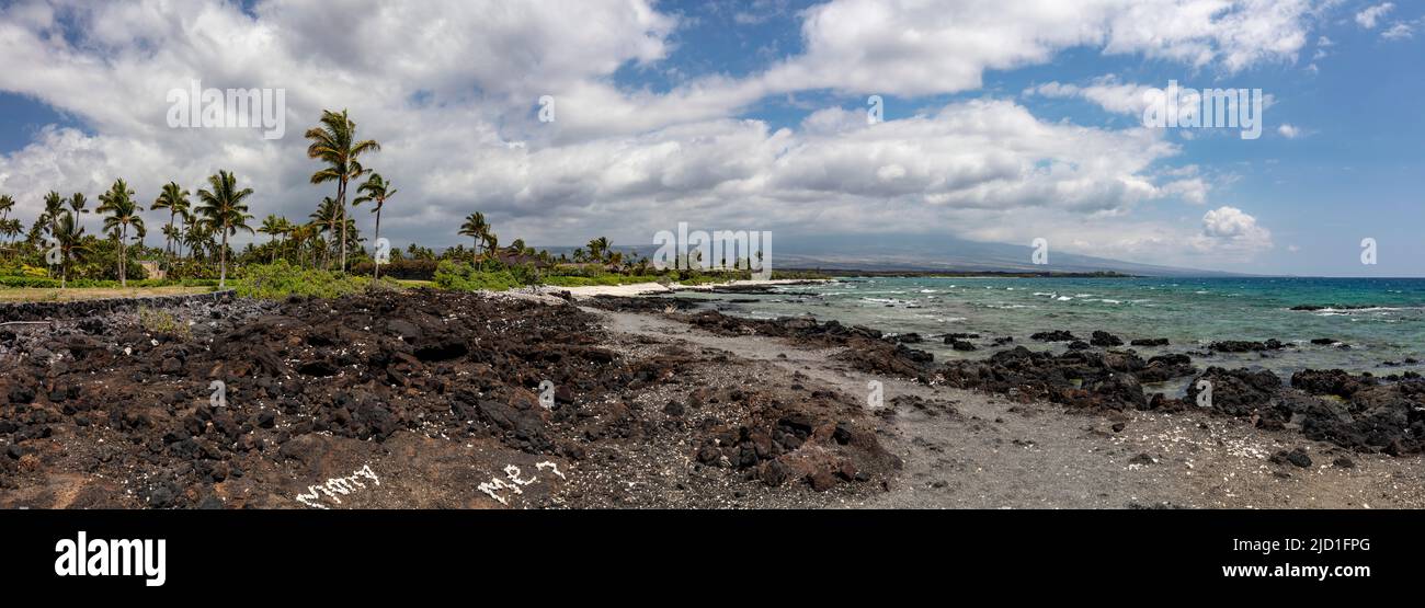 Volcanic beach, Hualalai volcano in the back, Waikoloa Village, Big ...