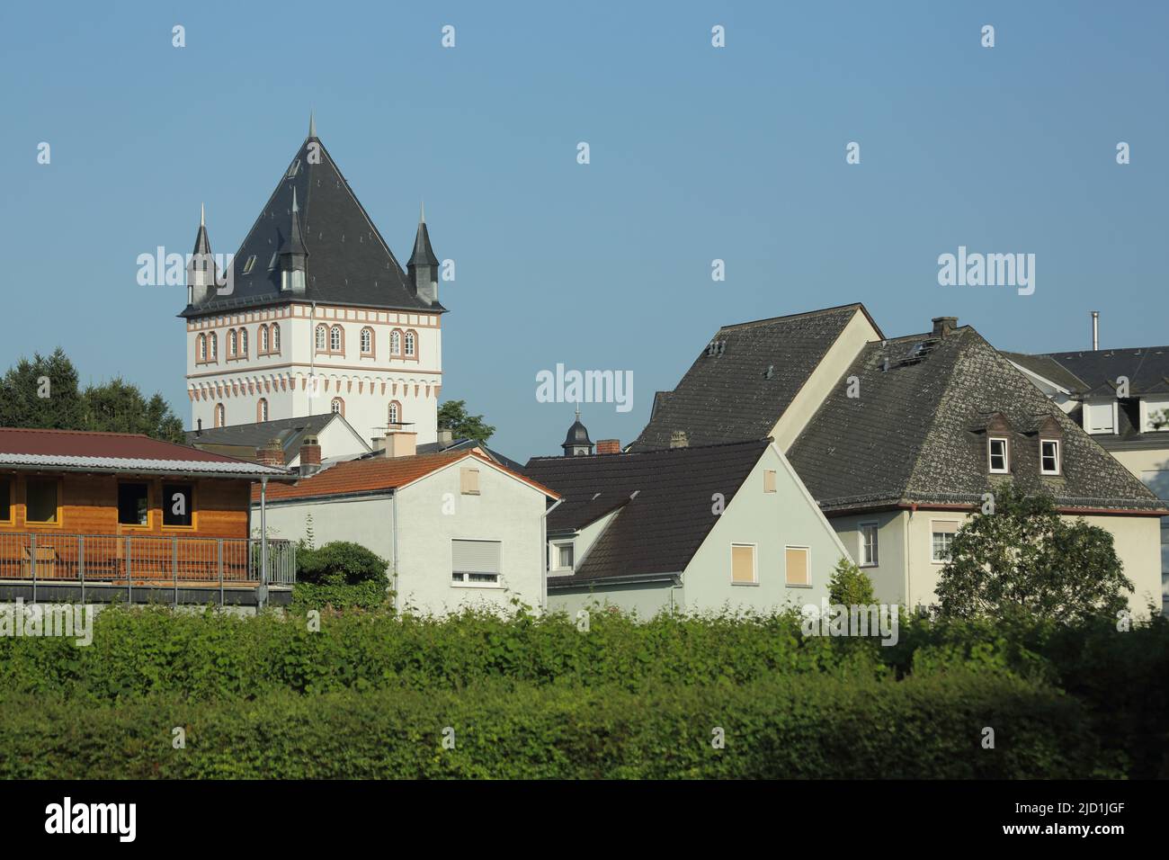 Rheingau quarter hi-res stock photography and images - Alamy