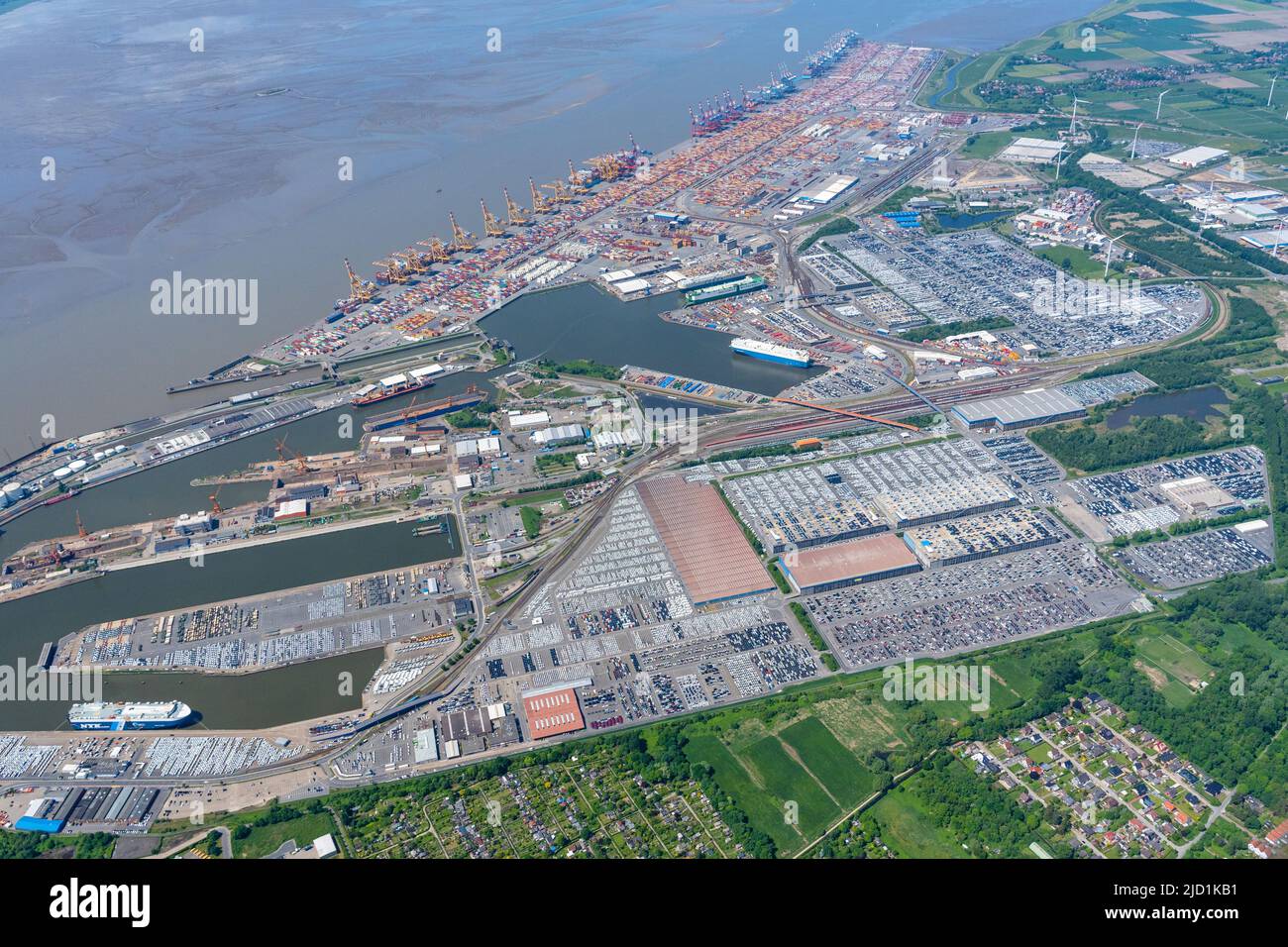 Terminal ship aerial hi-res stock photography and images - Alamy