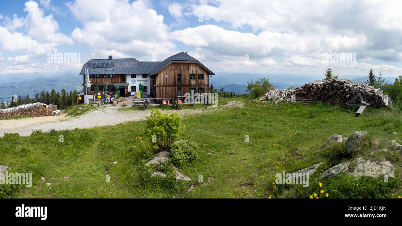 Mugel shelter hi-res stock photography and images - Alamy