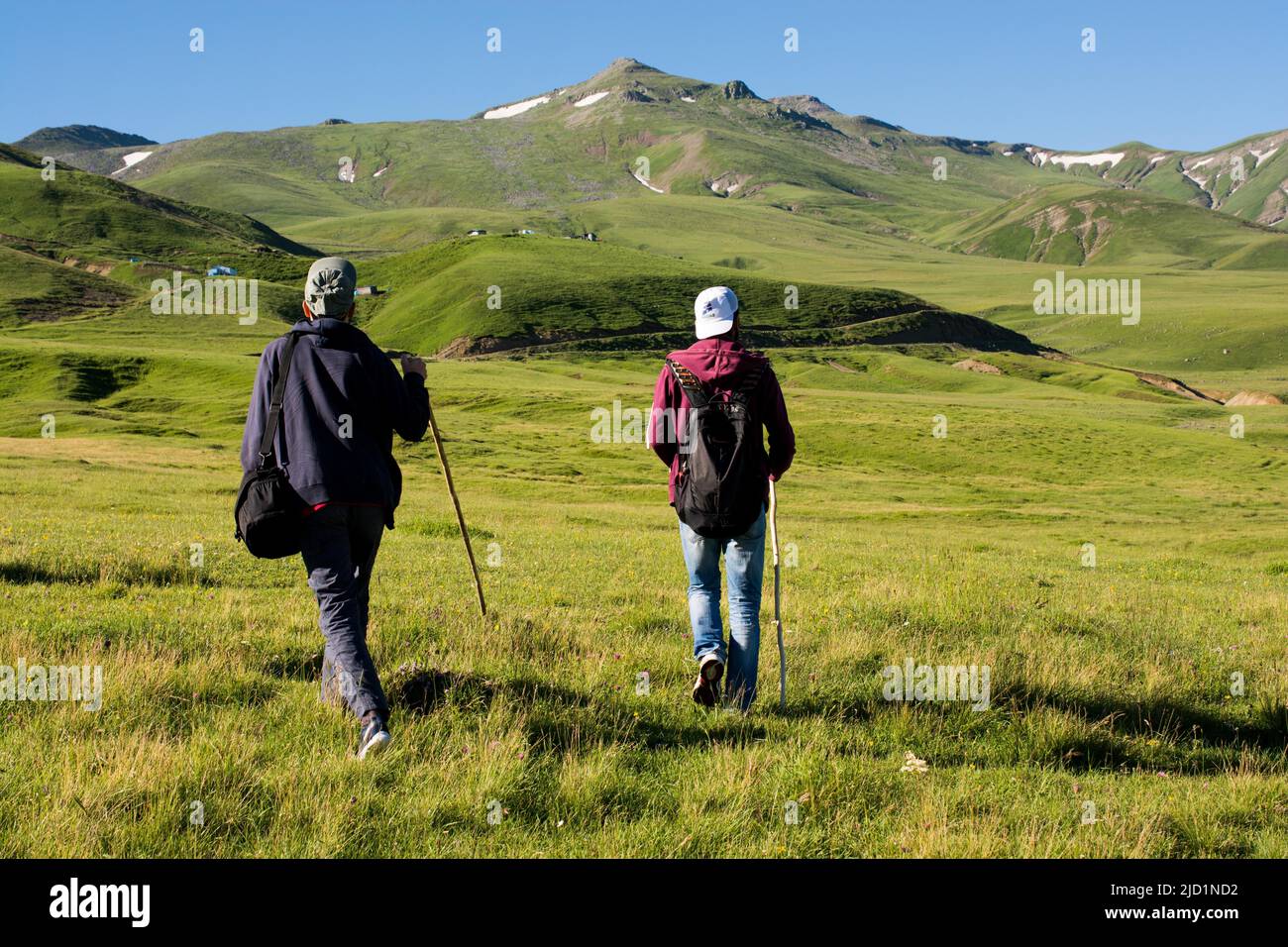 Friend mountain hi-res stock photography and images - Alamy