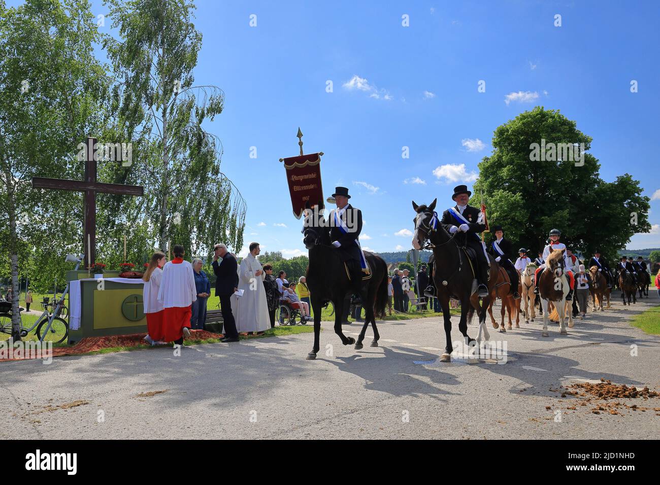 Blood ride, equestrian procession, horses, field altar, Weingarten ...