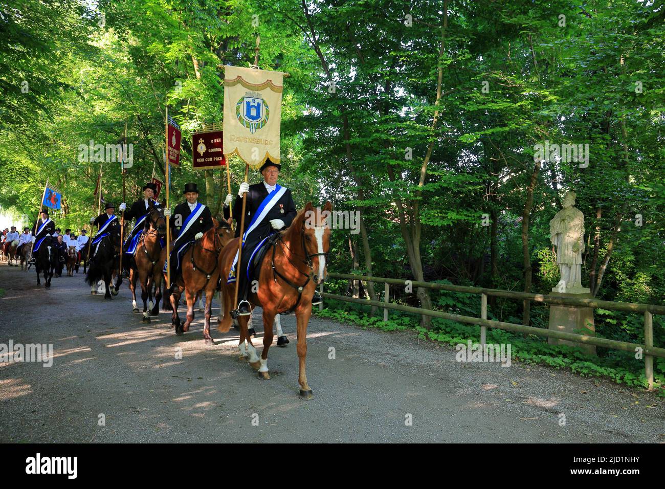 Blood ride, equestrian procession, horses, bridge, holy figure, Nepomuk ...