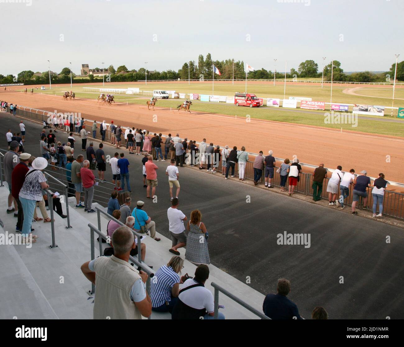 Track backing hi-res stock photography and images - Alamy