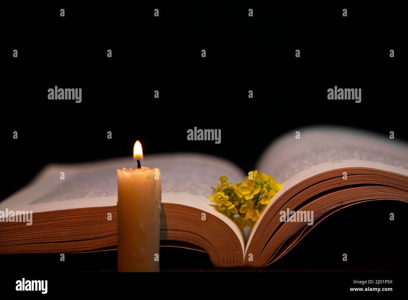Glowing book cover hi-res stock photography and images - Alamy