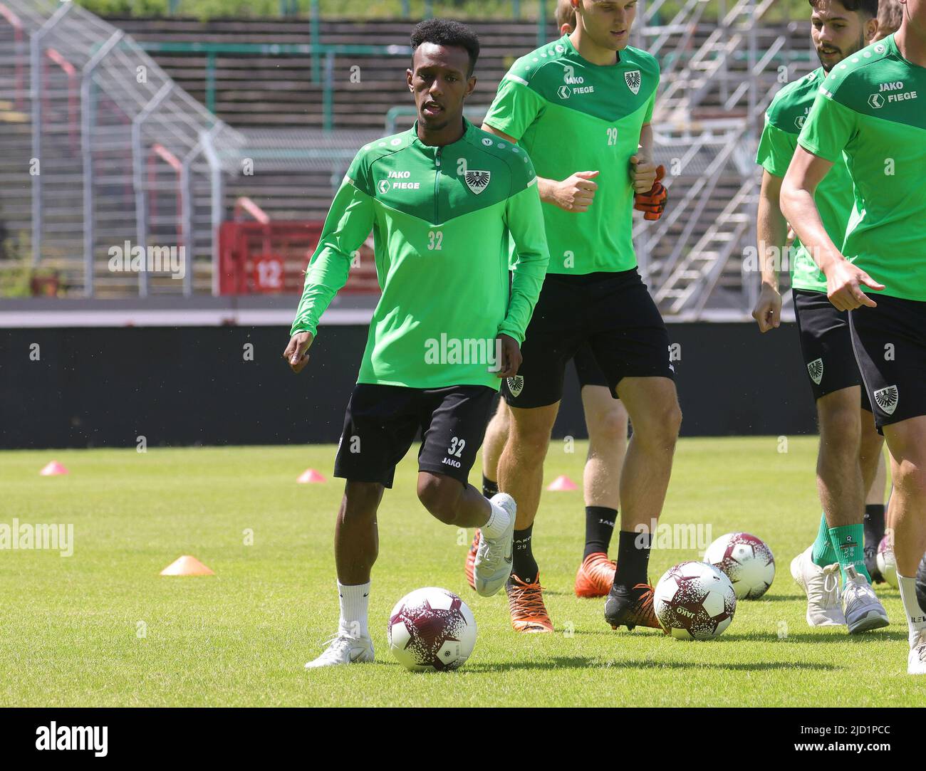 Henok teklab hi-res stock photography and images - Alamy