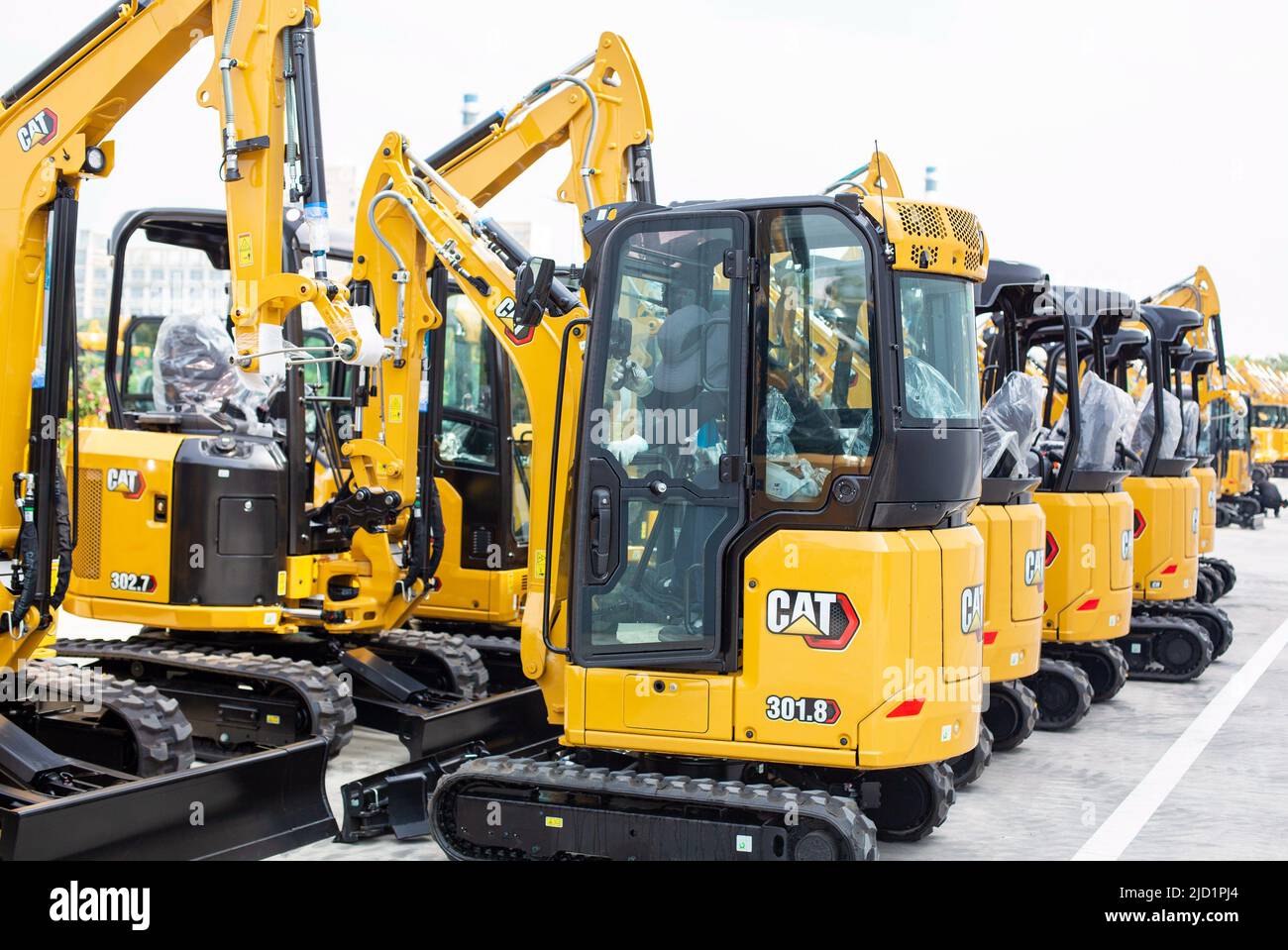 SUZHOU, CHINA - JUNE 16, 2022 - Workers rush to make mini excavators ...