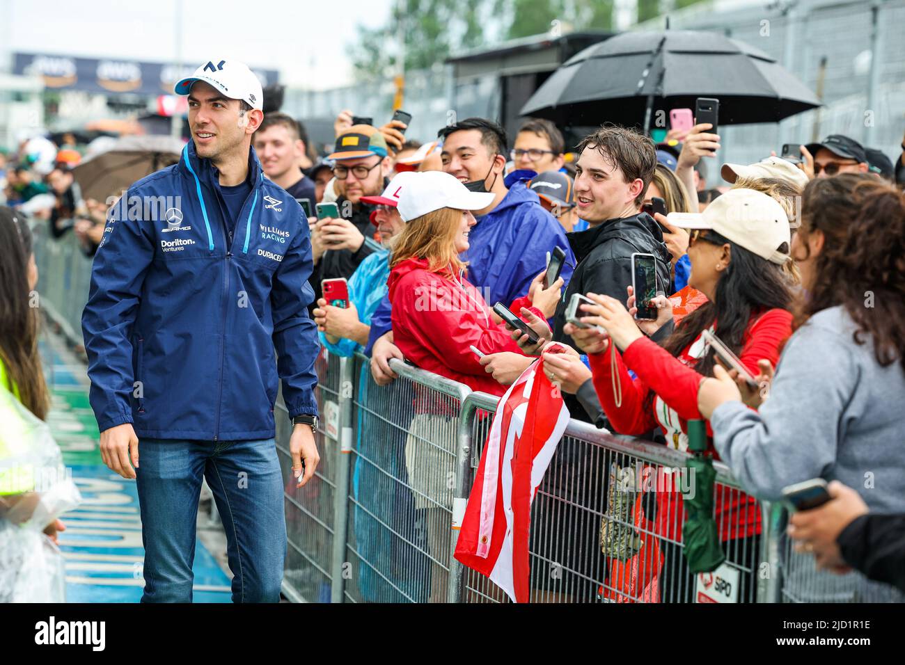 LATIFI Nicholas (can), Williams Racing FW44, portrait with fans during ...