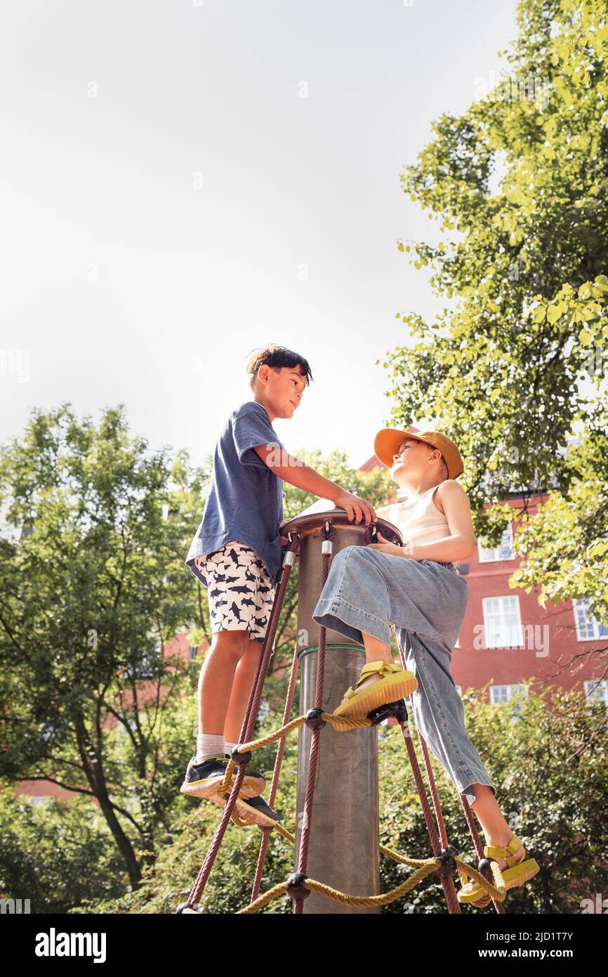 Two people climbing together hi-res stock photography and images - Alamy
