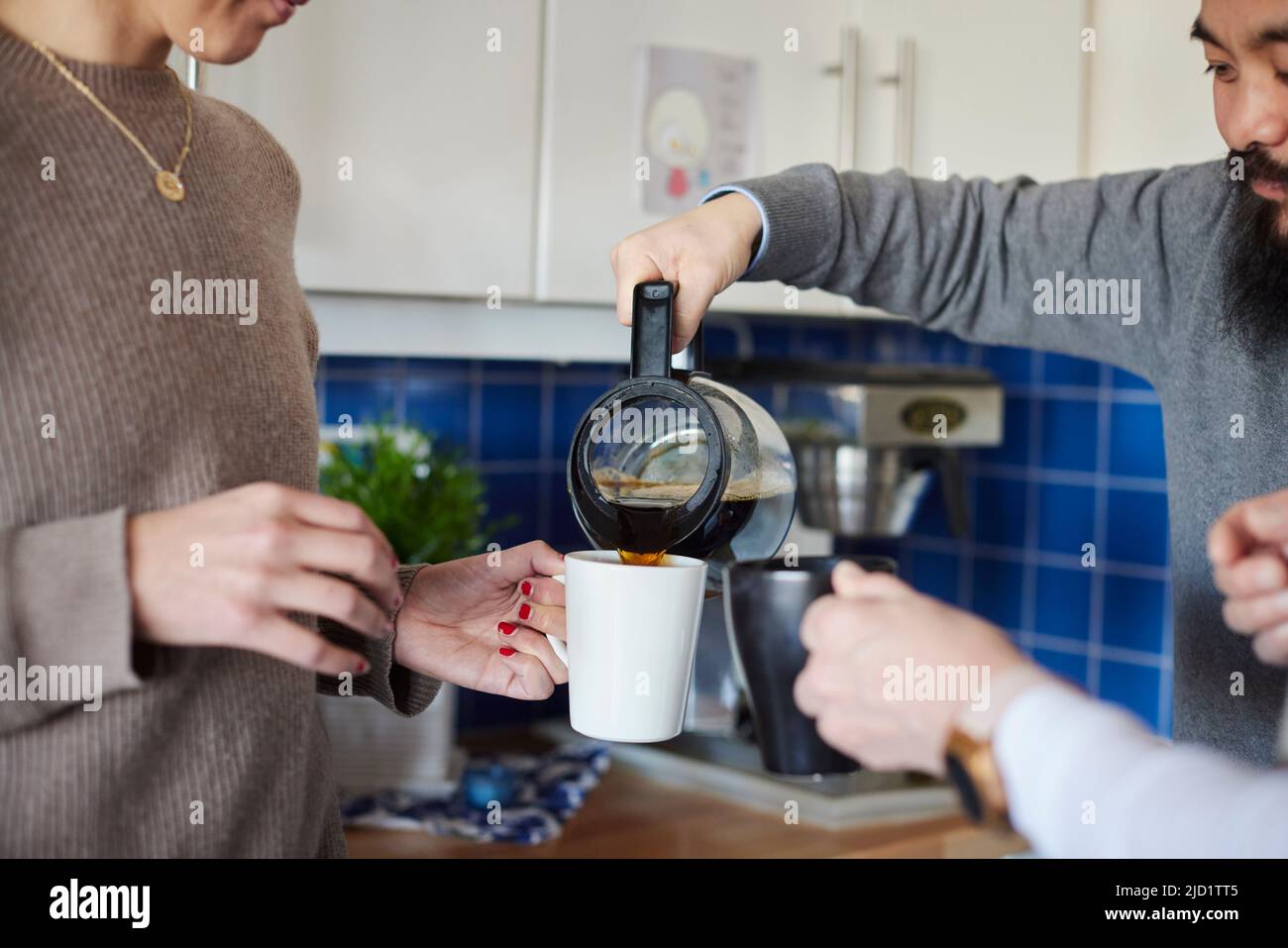 Workers coffee break not office hi-res stock photography and images - Alamy