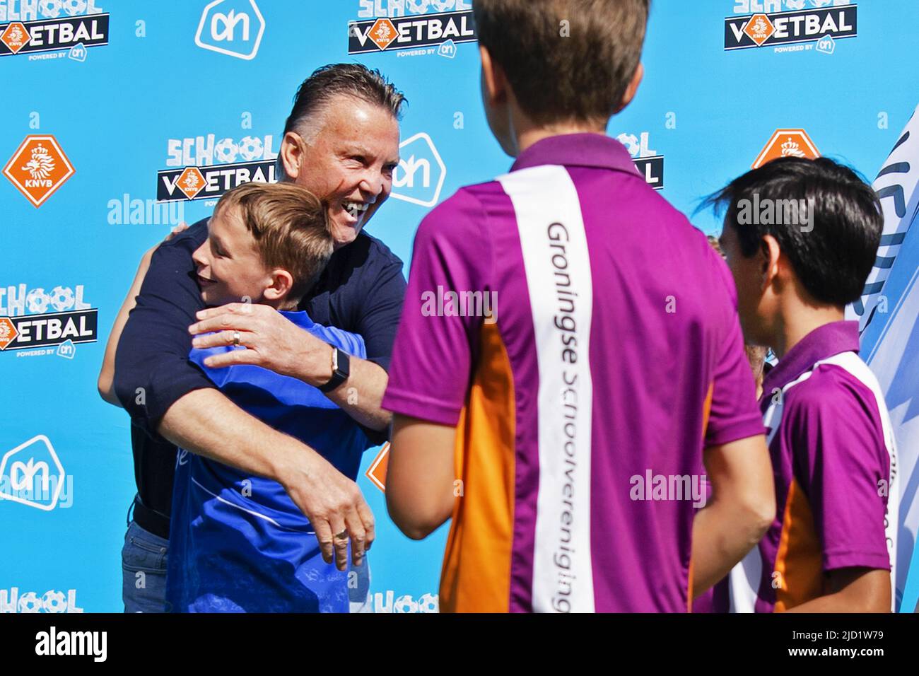 2022-06-17 10:13:59 ZEIST - National coach Louis van Gaal opens the ...