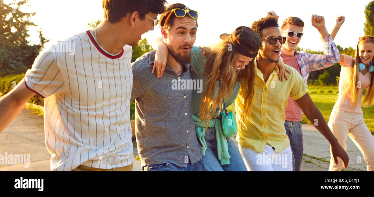 Diverse people walk together hi-res stock photography and images - Alamy