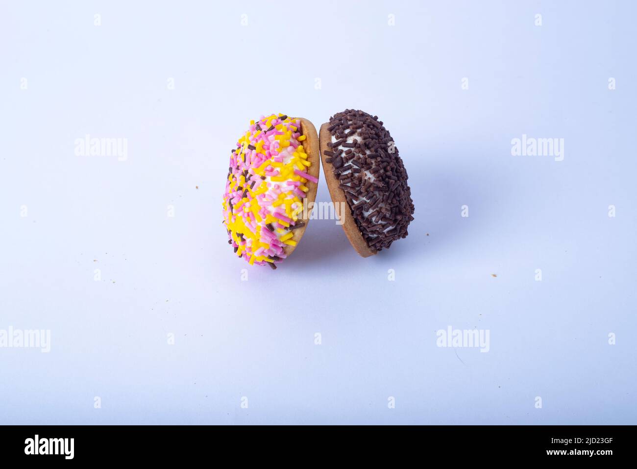 eti puf with different color isolated Stock Photo - Alamy