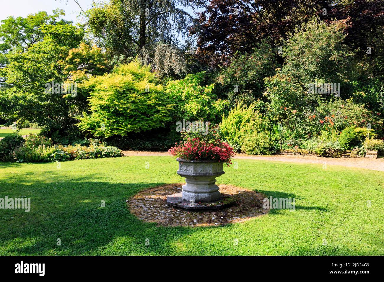 Colourful stone planter at at Burrow Farm Gardens, created by Mary ...