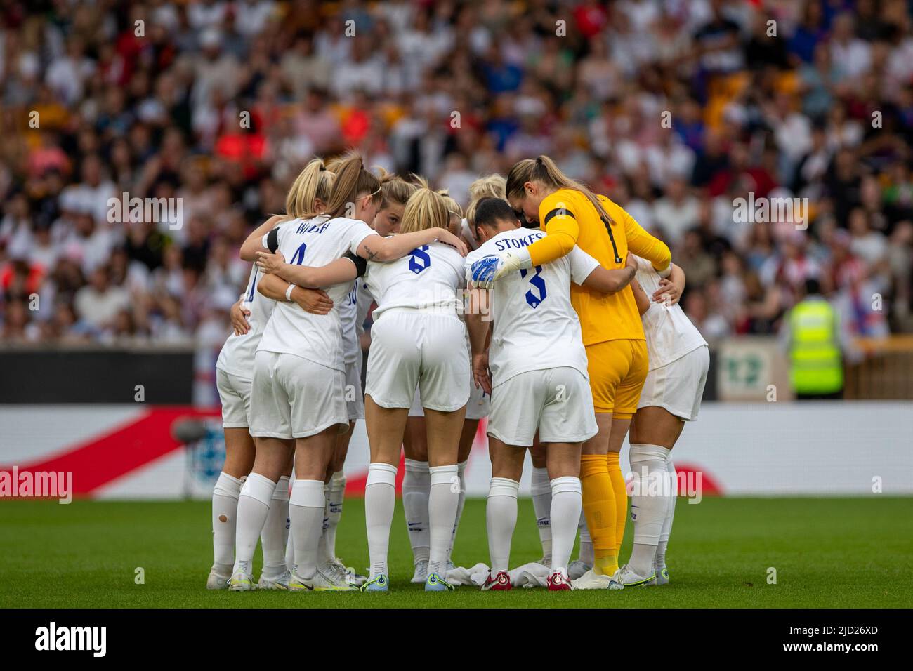 Thursday, 16th June 2022. Team huddle. England vs Belgium ...