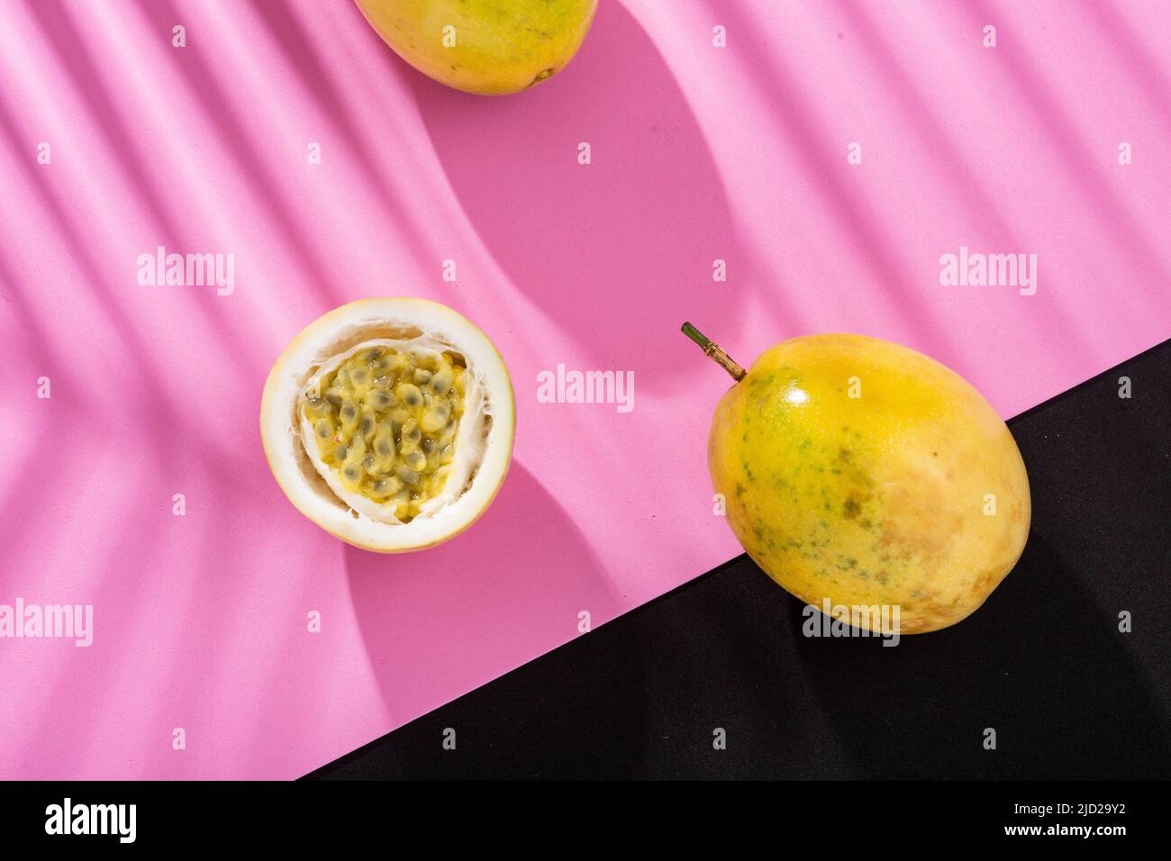 Passionflower - Passiflora Edulis Passion Fruit Tasty Tropical Fruit ...